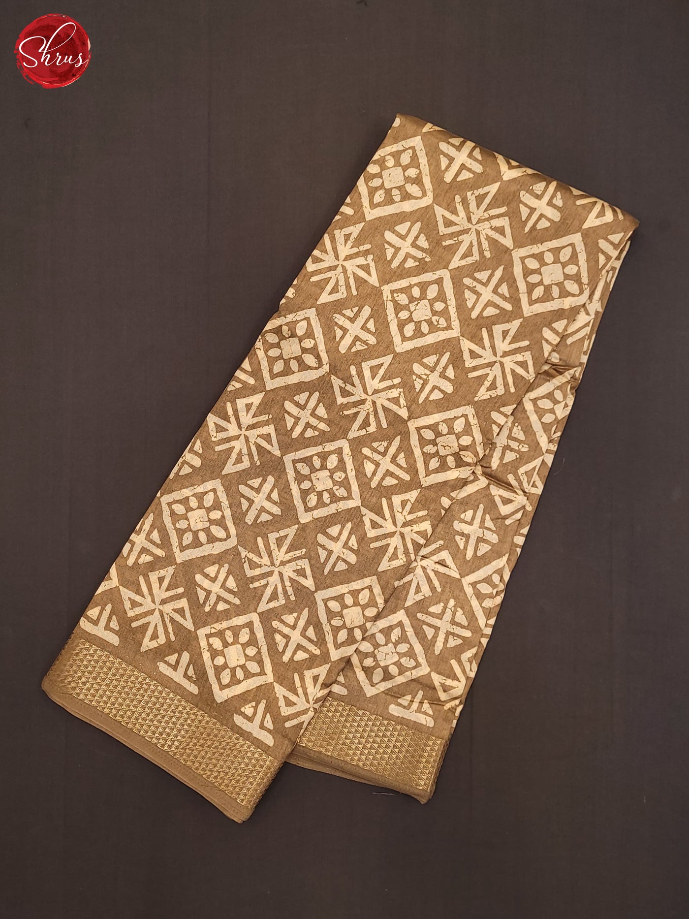Buy Matka Cotton Saree online at Shrus