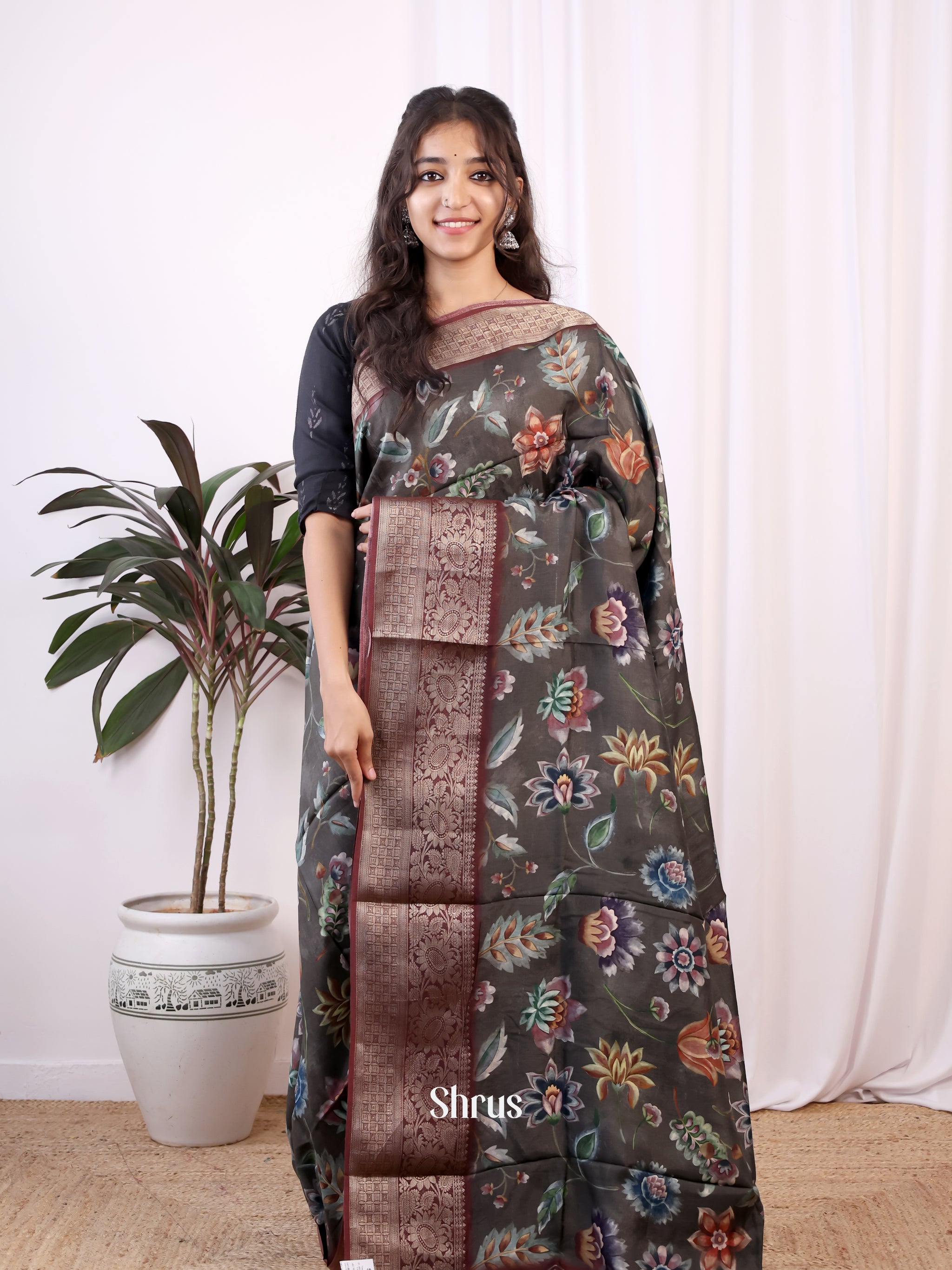 Grey & Brown - Semi Dola silk Saree