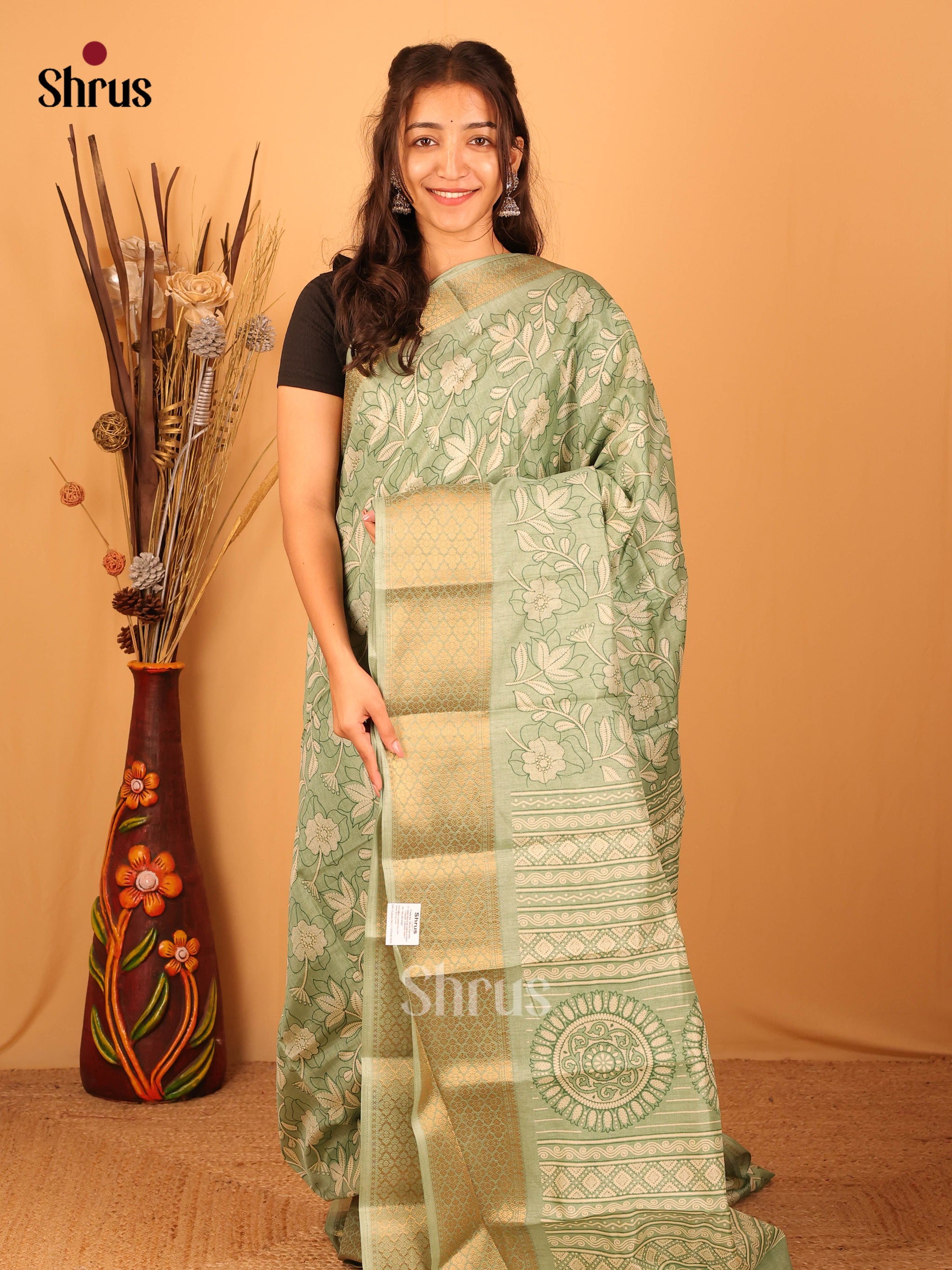 Elachi Green - Semi Crepe Saree