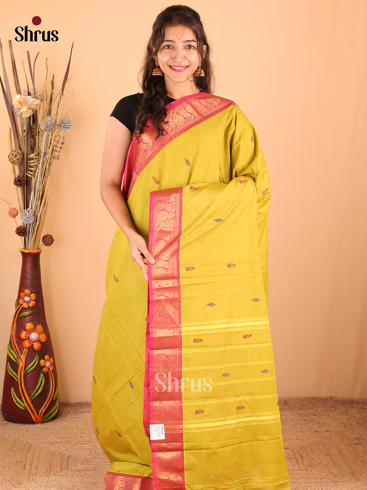 Lime green with Orangish Pink - DDS18358 - Chettinad Mix Cotton Saree