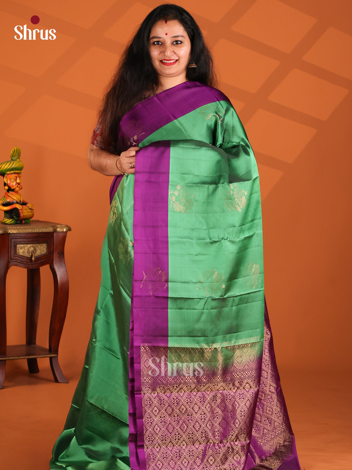 Serene Green Softsilk-halfpure Saree with violet zari criss cross chec