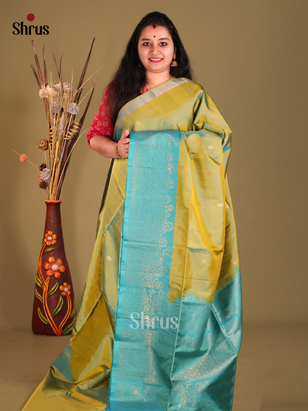 Buy Double Shaded Green & Blue Soft Silk Saree | Buy Shrus