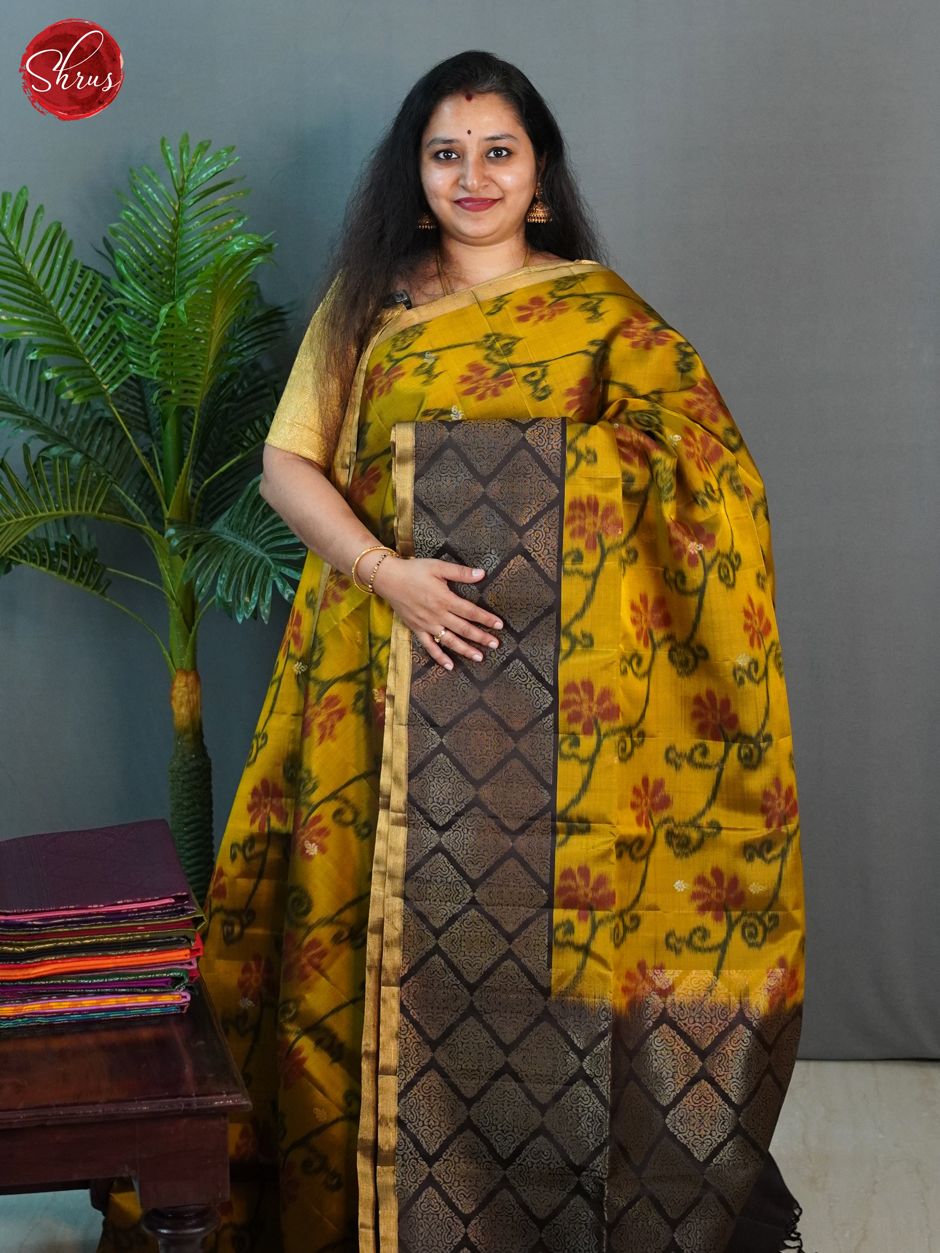 Let's Shop Soft Silk Sarees at Shrus