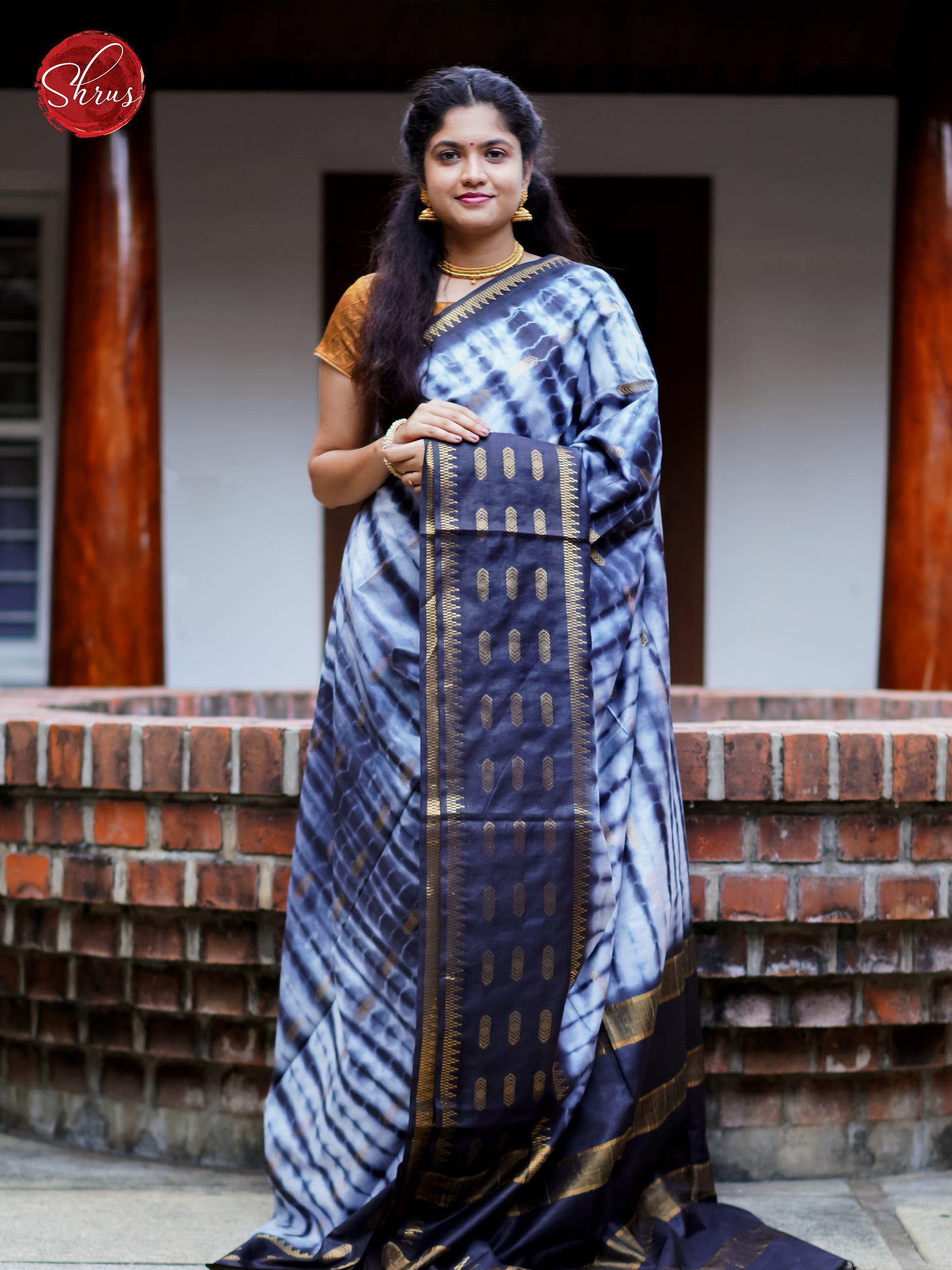 Buy Now Shibori Sarees online at Best Price in India | Shrus